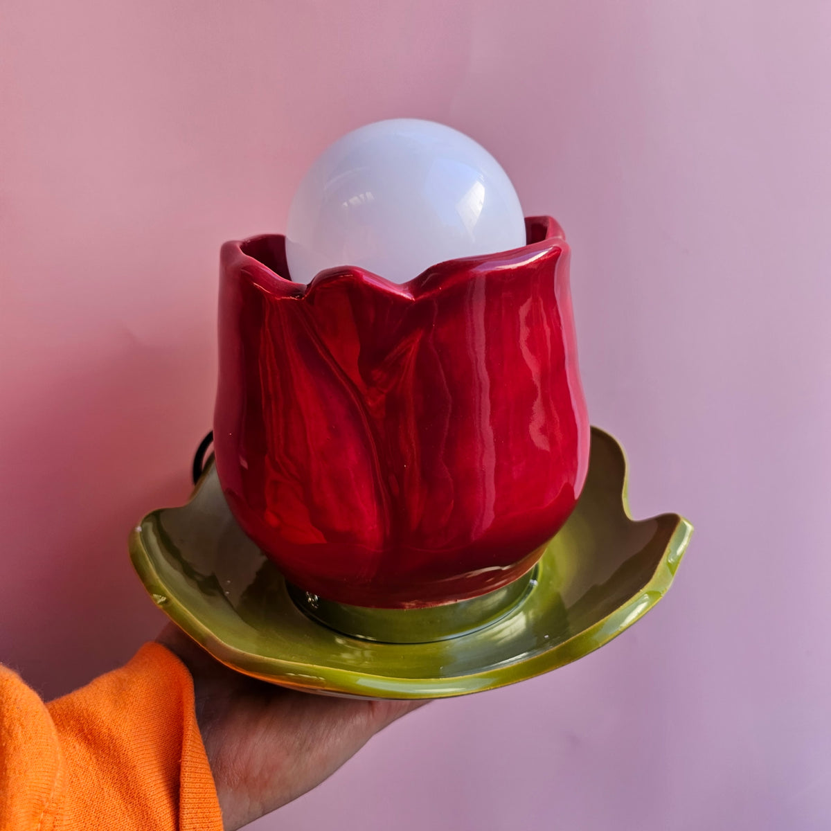 RASPBERRY TULIP LAMP! – MUD WITCH